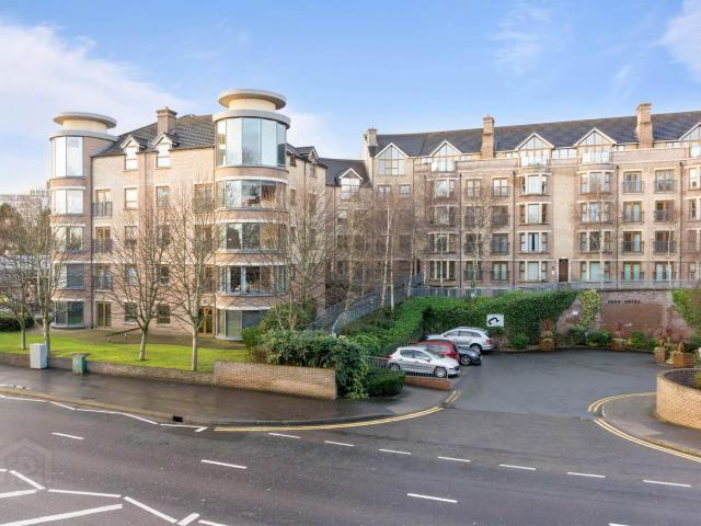 apartment for rent in 65 Park Royal, 841f Lisburn Road, Belfast, BT9 7GY