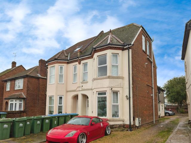 apartment for rent in 6c Arthur Road, SO15 5DY