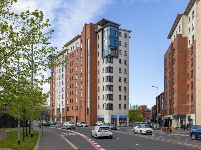 apartment for rent in 805 College Court Central, 56 King Street, Belfast, BT1 6BZ