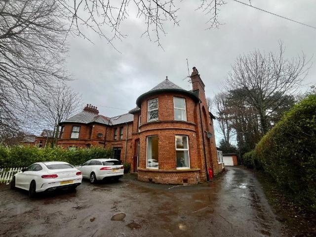 apartment for rent in 86 Balmoral Avenue, Belfast, BT9 6NY