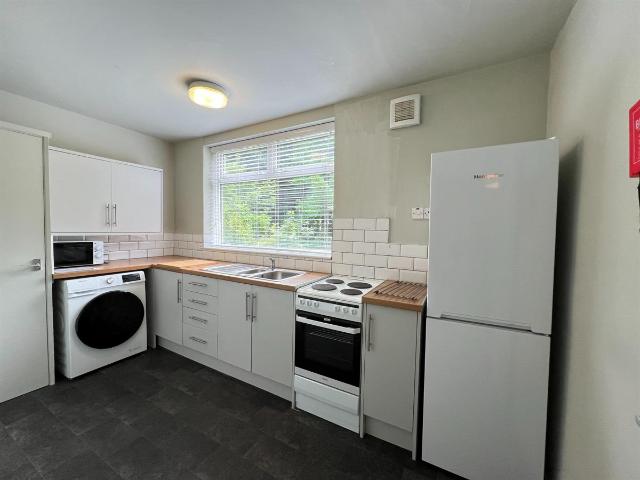 apartment for rent in 8 Sycamore Court, Beeston, Nottingham