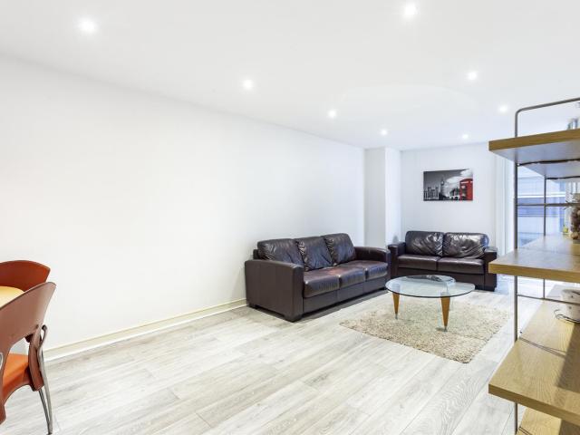 Apartment for rent in 9 Albert Embankment, Vauxhall, London, SE1