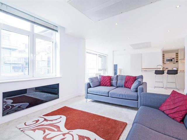 Apartment for rent in 9 Albert Embankment, Vauxhall, London, SE1