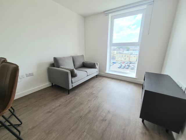 apartment for rent in Cow Green, Halifax, Halifax