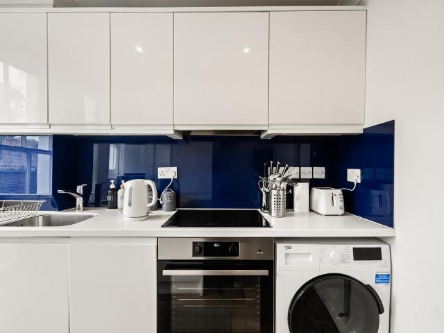 apartment for rent in Coleherne Road, London, SW10