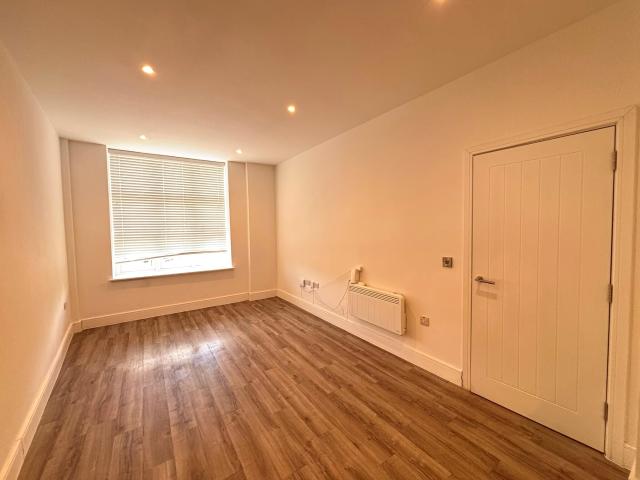 apartment for rent in College Place, Southampton, Southampton