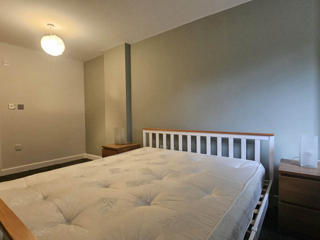 apartment for rent in Collier Street, Manchester