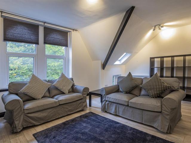 apartment for rent in Connaught Road, Cardiff, CF24 3PU