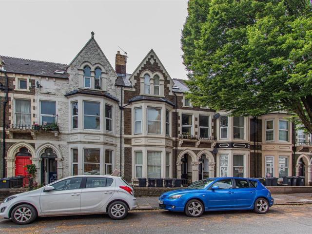 apartment for rent in Connaught Road, Cardiff, CF24 3PU