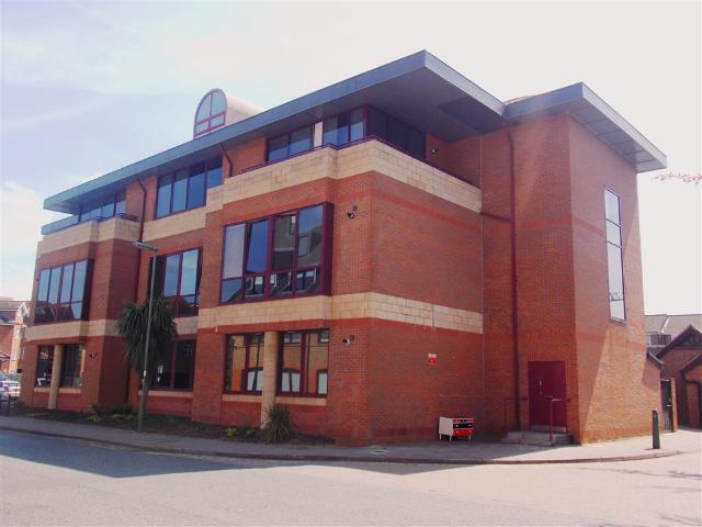 apartment for rent in Consort Way, Horley, Horley