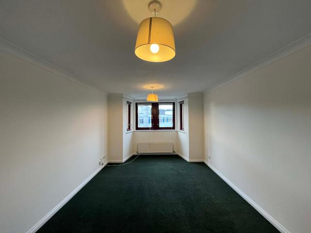 apartment for rent in Corbiehill Road, Davidson’s Mains, Edinburgh EH4 5BQ