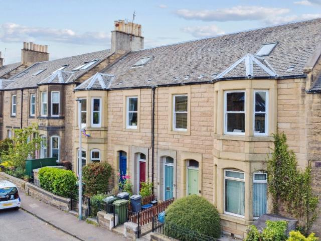 apartment for Rent in Cornhill Terrace, Leith Links, Edinburgh, EH6 8EJ