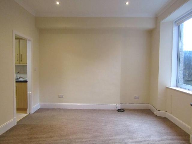 apartment for rent in Causewayside, Edinburgh, EH9 1PN