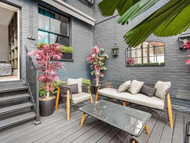 apartment for rent in Cadogan Square, Knightsbridge, SW1X