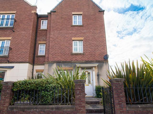 apartment for rent in Caerphilly Road, Heath, Cardiff