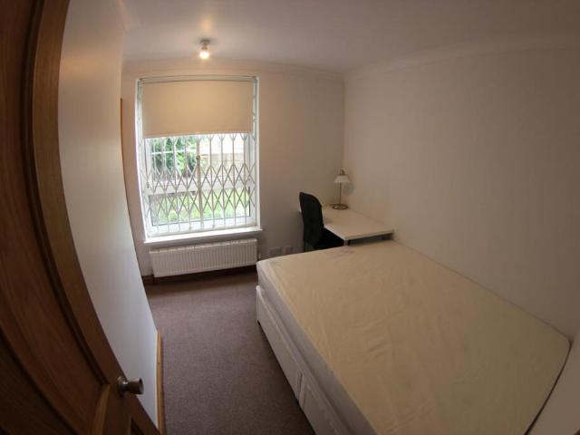 apartment for rent in Cahir Street, E14 3QU