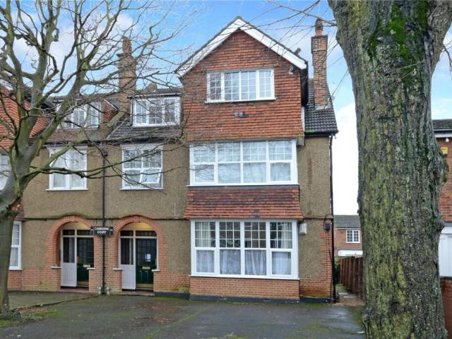 apartment for rent in Camborne Road, SM2 6RF