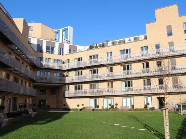 apartment for rent in Cambridge CB2 8RA Hills Road