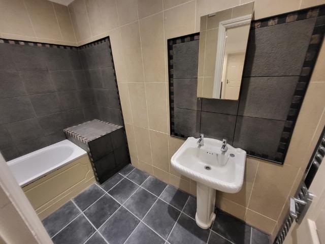 Apartment for rent in Cambridge Road, Bournemouth