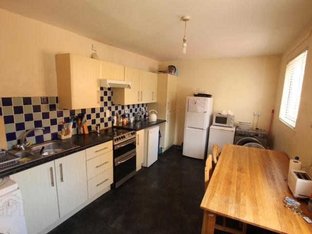 apartment for rent in Camden Street, University Road, Belfast, BT9 6AU