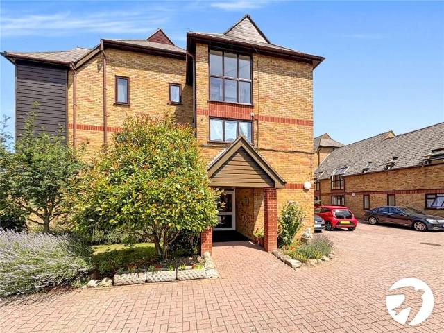 apartment for rent in Canterbury Road, ME10 4SN