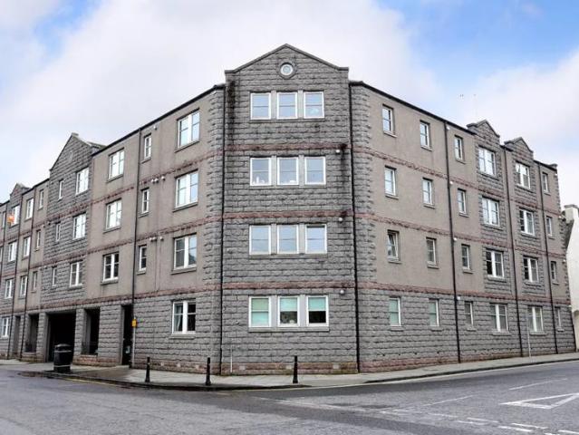 apartment for rent in Carlton Court, 91 Huntly Street, Aberdeen, AB10 1TF
