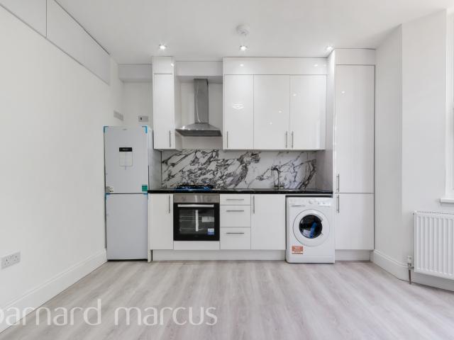 apartment for rent in Carshalton Road, Sutton, Sutton