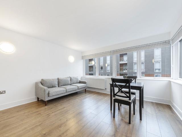 apartment for rent in Cassilis Road, Canary Wharf