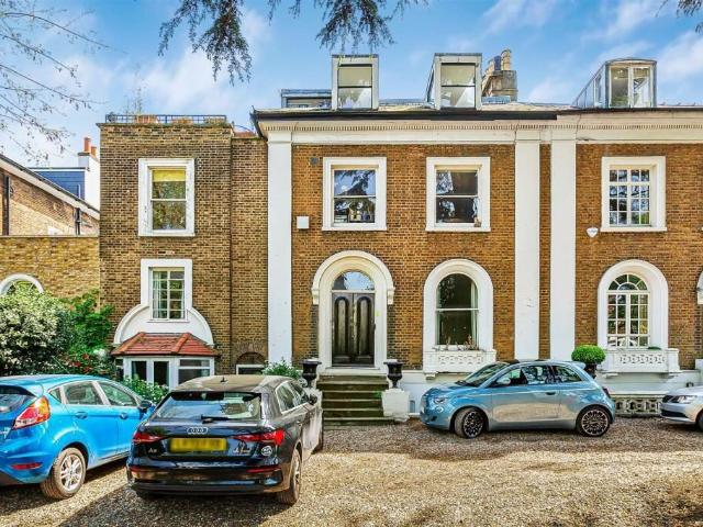 apartment for rent in Castelnau, SW13 9EU