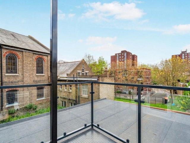 apartment for rent in Church Road, W3 8PP