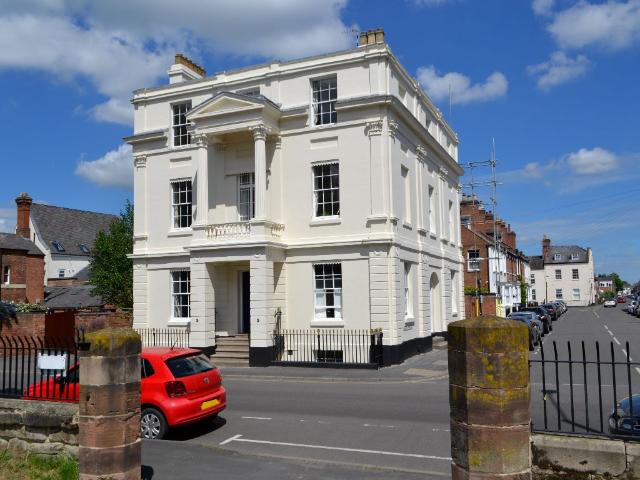 apartment for rent in Church Street Leamington Spa CV31 1EG UK