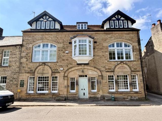 apartment for rent in Church Street, S32 5QH