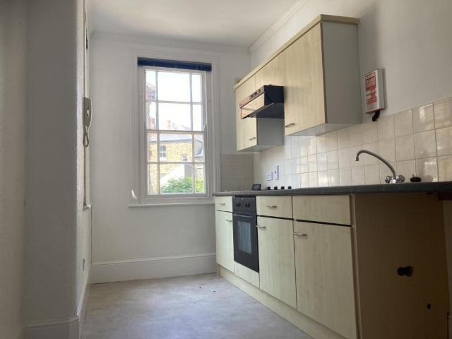 apartment for rent in Chandos Road, CT10 1QP