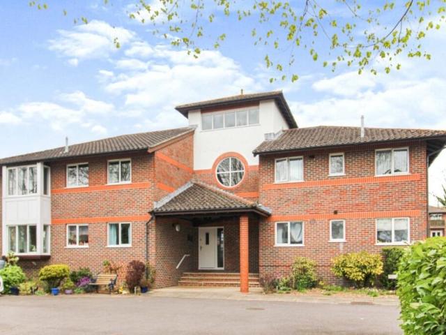 apartment for rent in Charlton Road, Andover, SP10