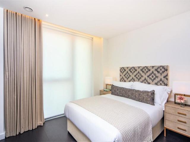 apartment for rent in Charles Clowes Walk, SW11 7AG