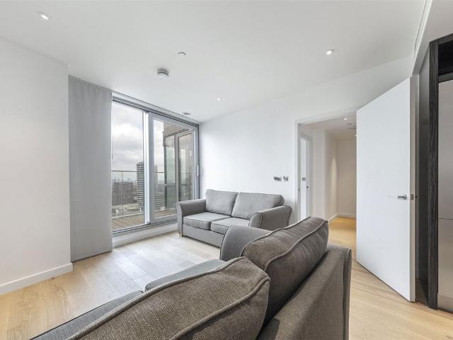 apartment for rent in Charrington Tower, Canary Wharf