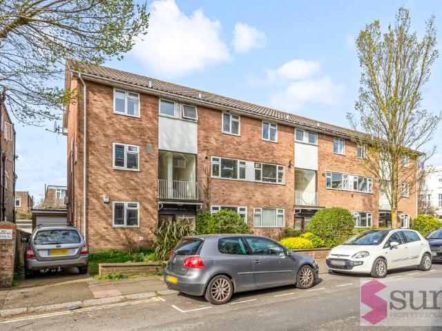 apartment for rent in Chatworth Road, Brighton, East Sussex