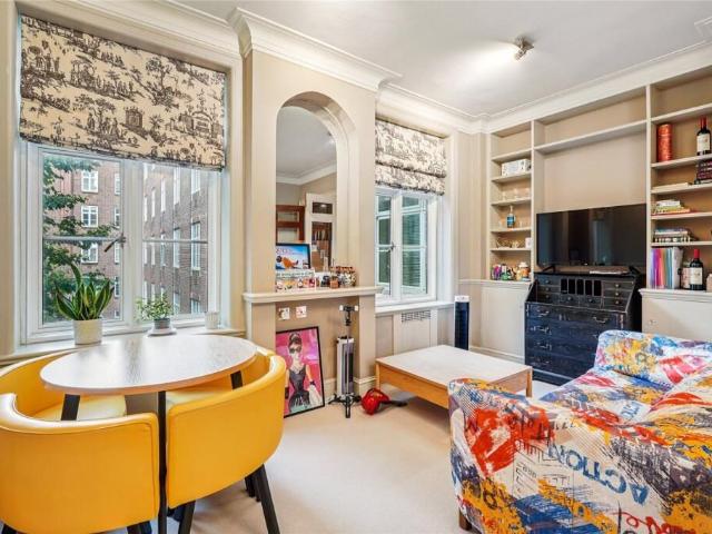 apartment for rent in Chesterfield Gardens, W1J 5JY