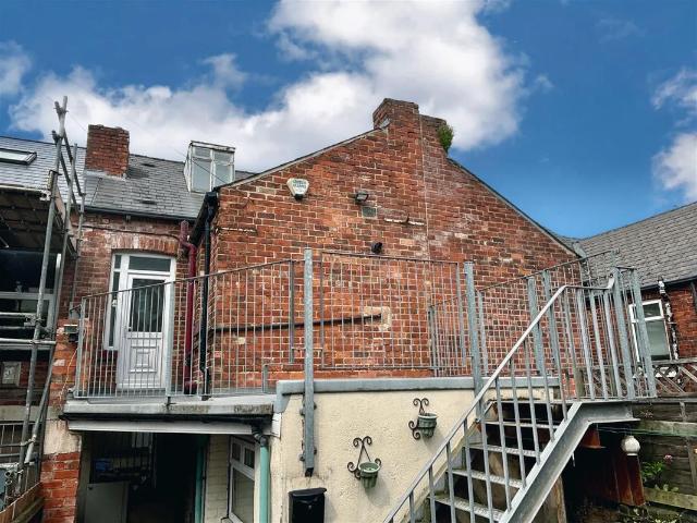 apartment for rent in Chesterfield Road, Woodseats, Sheffield