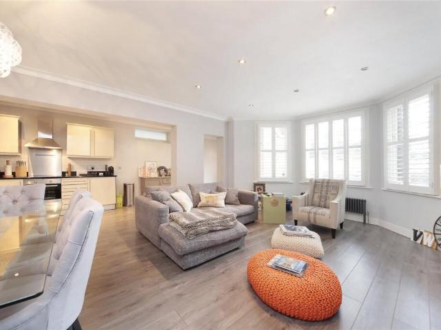 apartment for rent in Clapham Common North Side, SW4 9SH