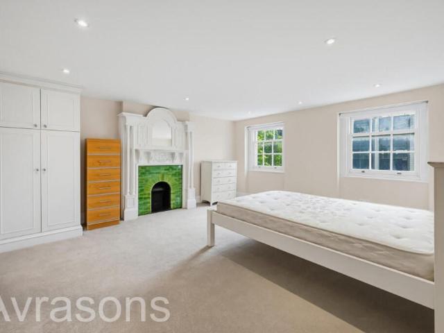 apartment for rent in Clapham Road, SW9 0JJ