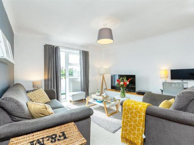apartment for rent in Clifford Avenue, SW14 7RD