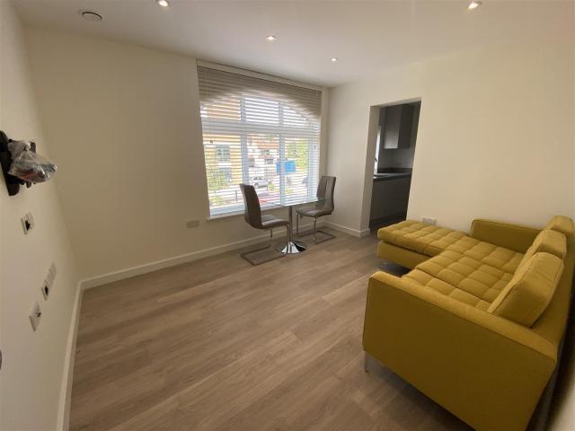 apartment for rent in Clifton Court, Hemel hempstead, Corner hall, Hemel hempstead, Corner hall