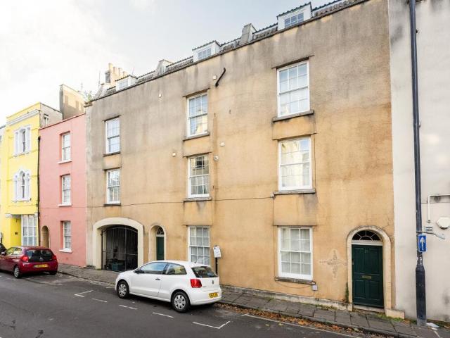 Apartment for rent in Clifton Road, BS8 united kingdom