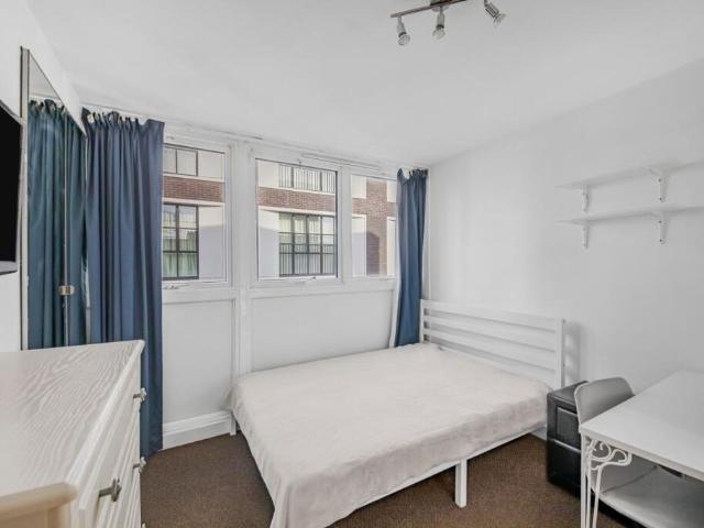 apartment for rent in Clipstone Street, W1W 5DN