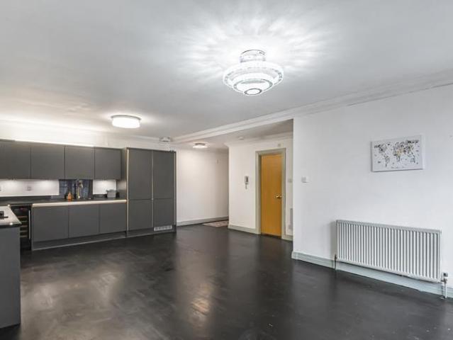 apartment for rent in Clove Hitch Quay, SW11