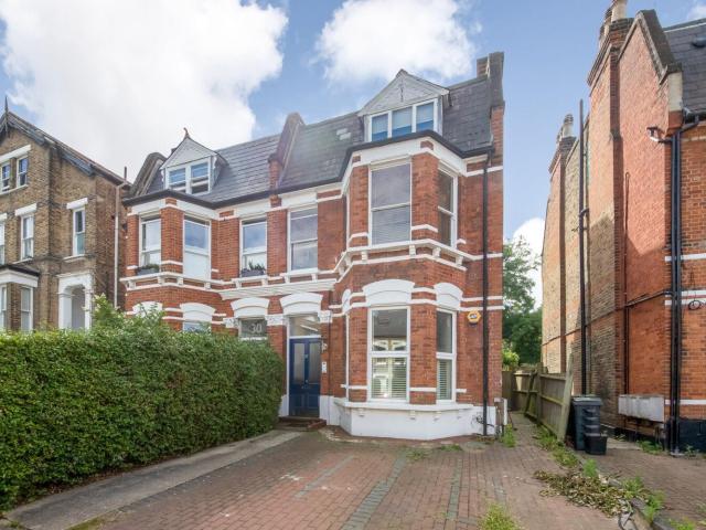 apartment for rent in Crystal Palace, London, SE19 Alexandra Drive