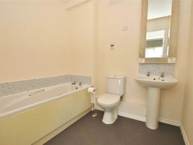 apartment for rent in Crane House, 2 Peel Close, Verwood, Dorset, BH31