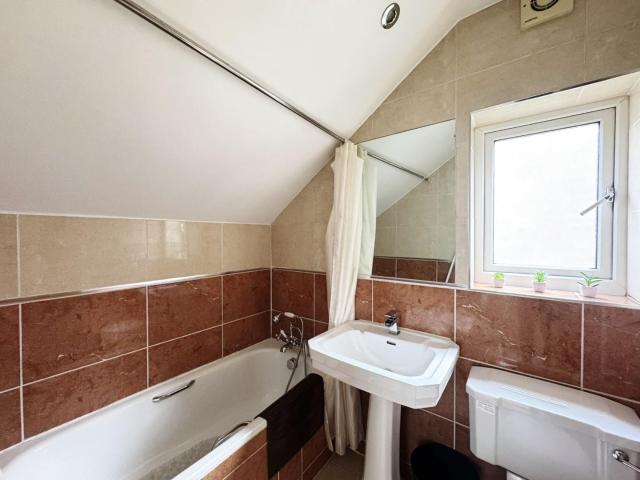 apartment for rent in Craven Avenue, W5