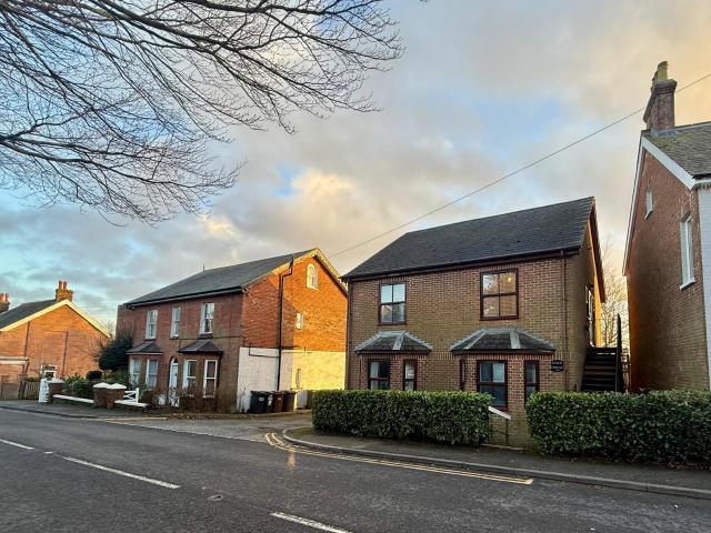 apartment for rent in Cross In Hand, Heathfield
